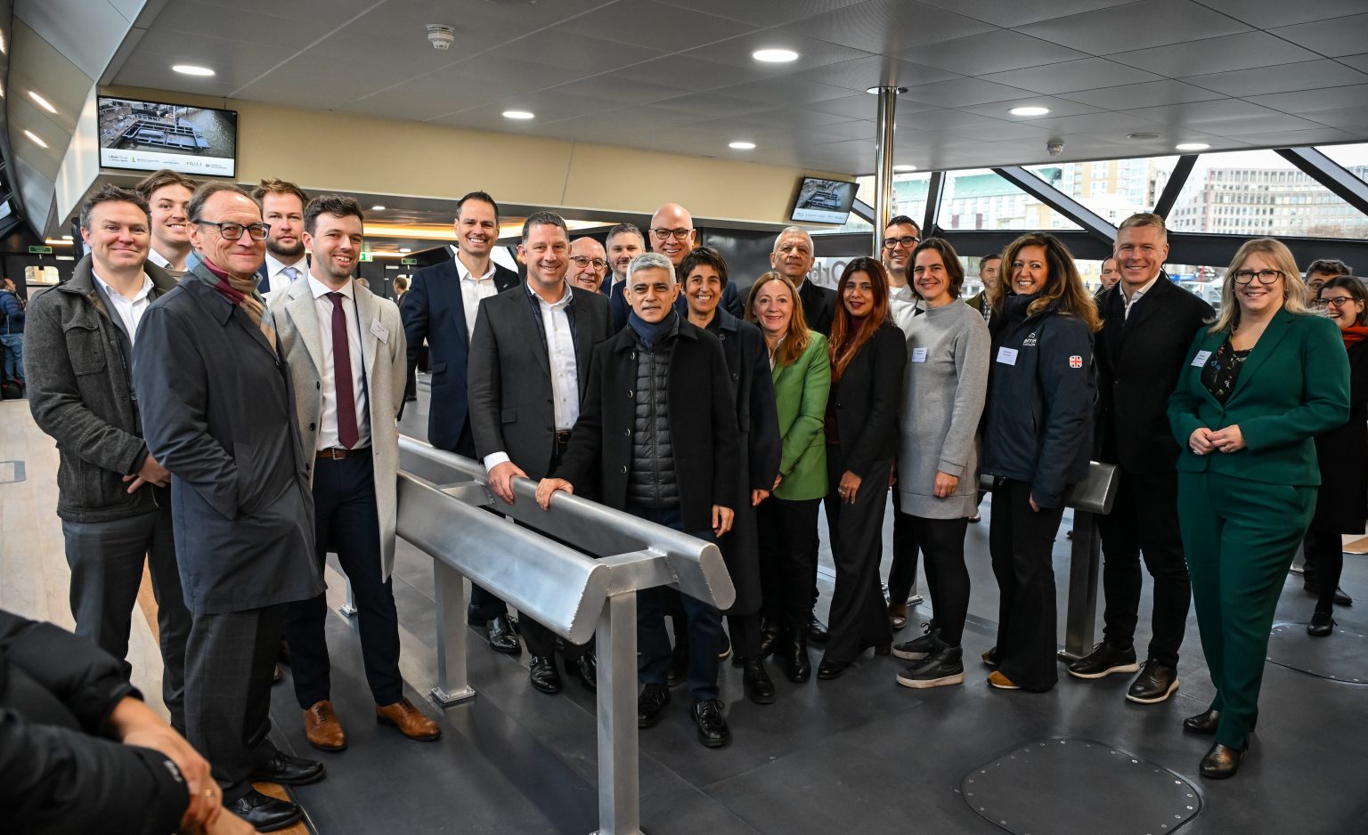 Inaugural sailing of the UK’s first all-electric river ferry crossing ...